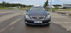 Серый Лексус LS 600h 2008 в Паневежис, объемом двигателя 4.97 л и пробегом 211 тыс. км за 9900 €, фото 9 на AUTOMOTO.COM.LV