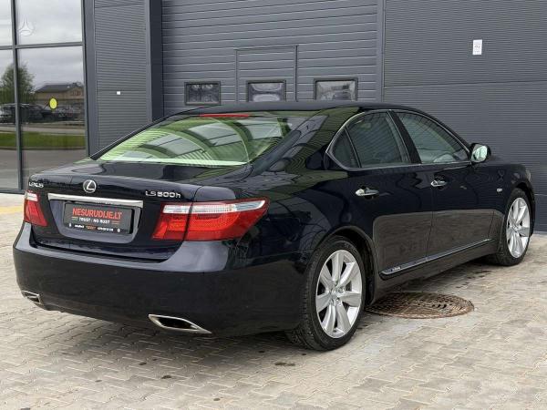 Lexus LS 600h 2008 Viļņa, ar dzinēja tilpumu 4.97 L un nobraukumu 220 tūkst. km par 16777 €, foto 5 vietnē AUTOMOTO.COM.LV