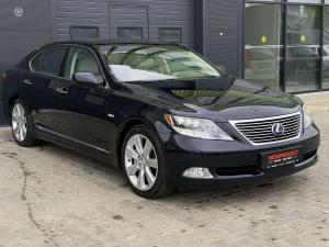 Lexus LS 600h 2008 in Vilnius, with an engine capacity of 4.97 L and mileage of 220 thousand km for 16777 €, photo 6 on AUTOMOTO.COM.LV