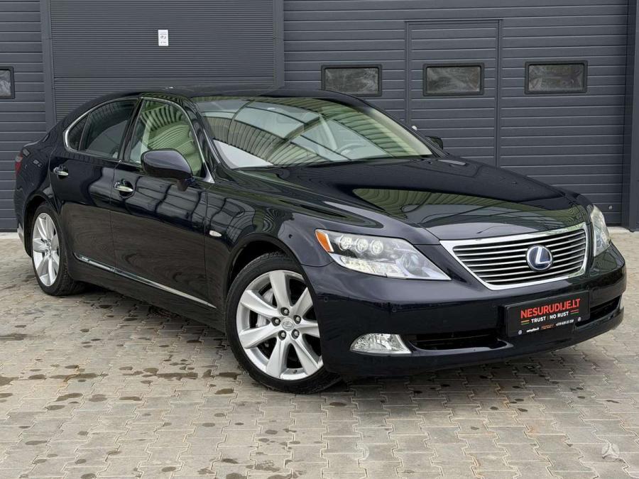 Lexus LS 600h 2008 in Vilnius, with an engine capacity of 4.97 L and mileage of 220 thousand km for 16777 €, photo 7 on AUTOMOTO.COM.LV