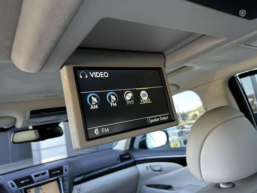 Lexus LS 600h 2008 in Vilnius, with an engine capacity of 4.97 L and mileage of 220 thousand km for 16777 €, photo 16 on AUTOMOTO.COM.LV