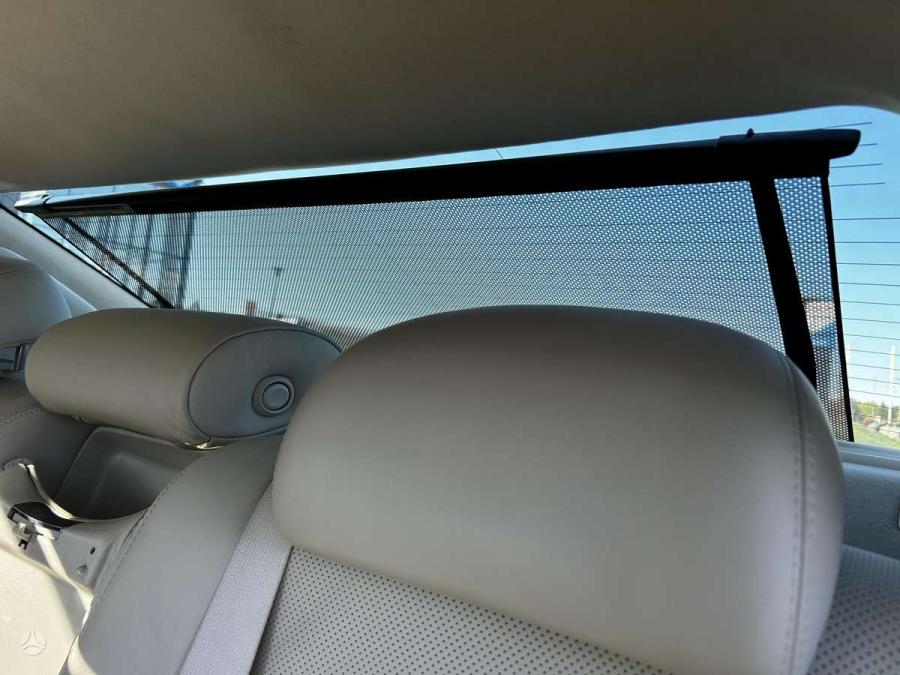 Lexus LS 600h 2008 in Vilnius, with an engine capacity of 4.97 L and mileage of 220 thousand km for 16777 €, photo 33 on AUTOMOTO.COM.LV