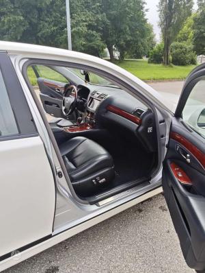 White Lexus LS 600h 2008 in Klaipeda, with an engine capacity of 4.97 L and mileage of 276 thousand km for 7000 €, photo 11 on AUTOMOTO.COM.LV