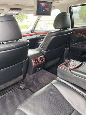 White Lexus LS 600h 2008 in Klaipeda, with an engine capacity of 4.97 L and mileage of 276 thousand km for 7000 €, photo 18 on AUTOMOTO.COM.LV