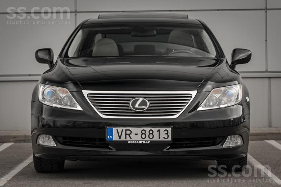 Black Lexus LS 2007 in Riga, with an engine capacity of 4.60 L and mileage of 278 thousand km for 8950 €, photo 3 on AUTOMOTO.COM.LV