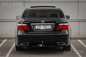 Black Lexus LS 2007 in Riga, with an engine capacity of 4.60 L and mileage of 278 thousand km for 8950 €, photo 6 on AUTOMOTO.COM.LV