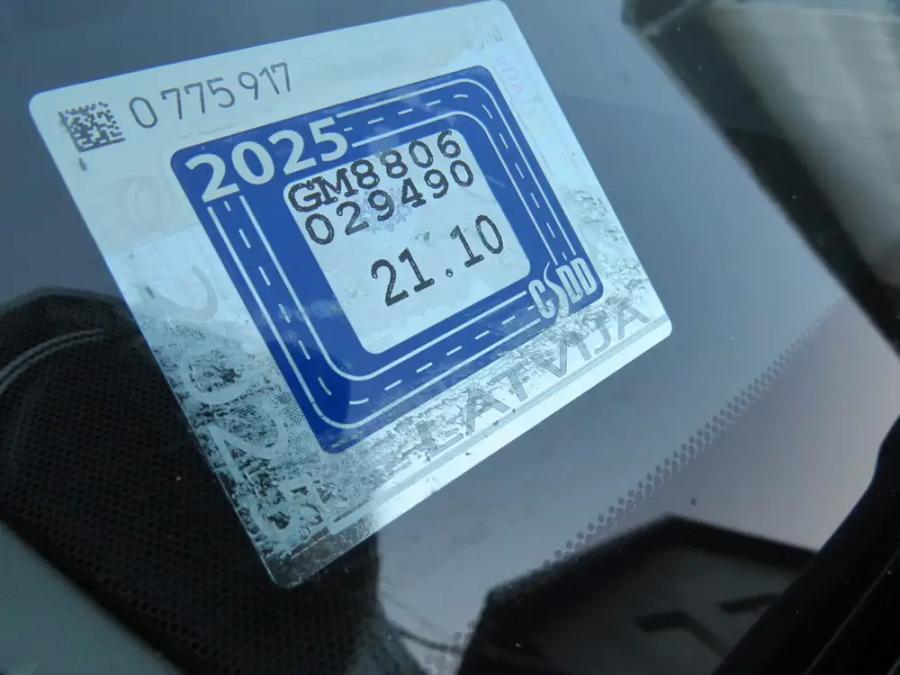 Черный Лексус ЛС 2007 в Рига, объемом двигателя 4.60 л и пробегом 90 тыс. км за 5690 €, фото 7 на AUTOMOTO.COM.LV