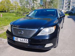 Черный Лексус ЛС 2008 в Рига, объемом двигателя 4.60 л и пробегом 155 тыс. км за 4800 €, фото 3 на AUTOMOTO.COM.LV