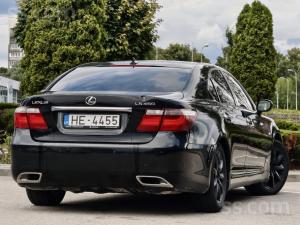 Black Lexus LS 2008 in Riga, with an engine capacity of 4.60 L and mileage of 0 thousand km for 8000 €, photo 8 on AUTOMOTO.COM.LV