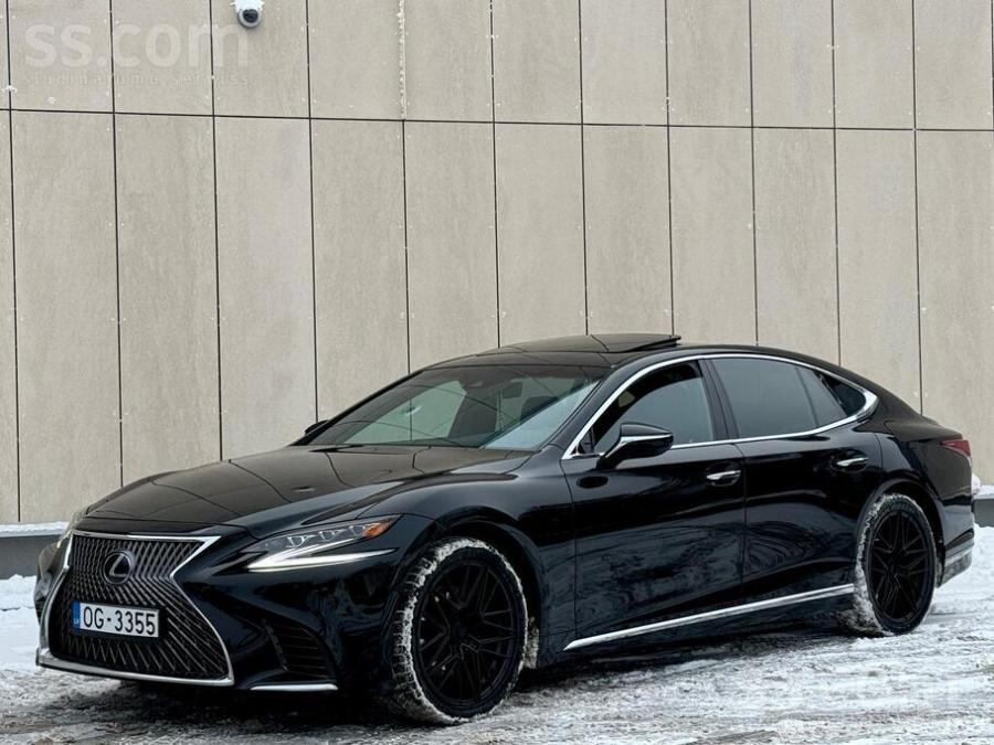 Black Lexus LS 2018 in Riga, with an engine capacity of 3.50 L and mileage of 92 thousand km for 35000 €, photo 2 on AUTOMOTO.COM.LV