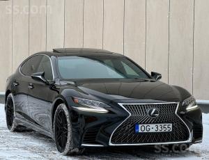 Black Lexus LS 2018 in Riga, with an engine capacity of 3.50 L and mileage of 92 thousand km for 35000 €, photo 5 on AUTOMOTO.COM.LV