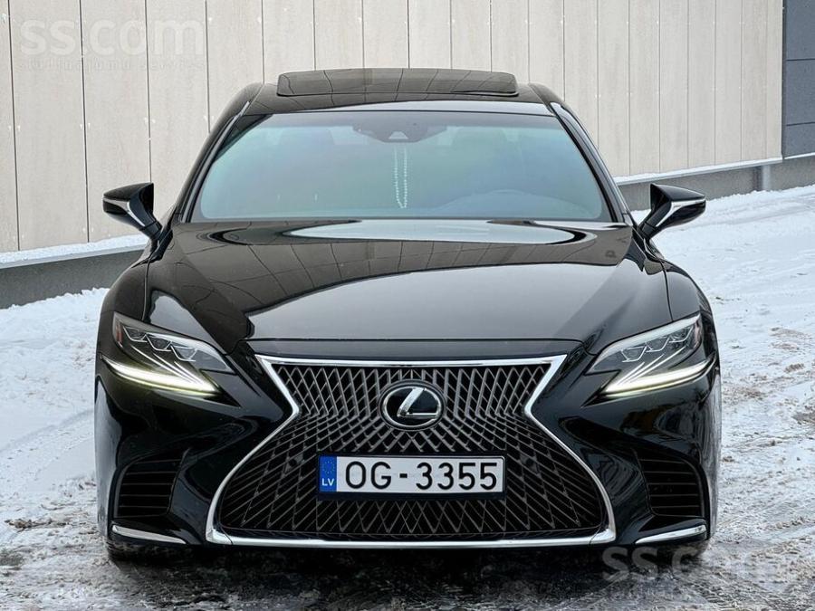 Black Lexus LS 2018 in Riga, with an engine capacity of 3.50 L and mileage of 92 thousand km for 35000 €, photo 9 on AUTOMOTO.COM.LV