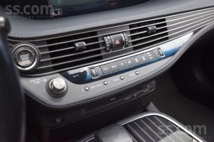 Melns Lexus LS 2018 Rīga, ar dzinēja tilpumu 3.50 L un nobraukumu 94 tūkst. km par 33900 €, foto 15 vietnē AUTOMOTO.COM.LV