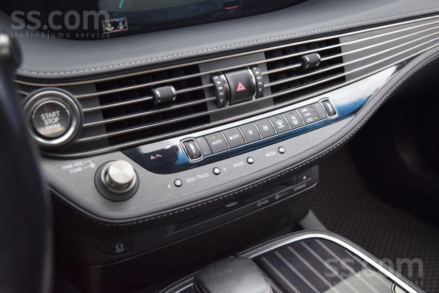 Melns Lexus LS 2018 Rīga, ar dzinēja tilpumu 3.50 L un nobraukumu 94 tūkst. km par 33900 €, foto 15 vietnē AUTOMOTO.COM.LV