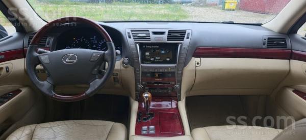Blue Lexus LS 2007 in Riga, with an engine capacity of 5.00 L and mileage of 259 thousand km for 5800 €, photo 7 on AUTOMOTO.COM.LV
