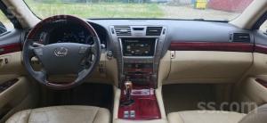 Zils Lexus LS 2007 Rīga, ar dzinēja tilpumu 5.00 L un nobraukumu 259 tūkst. km par 5800 €, foto 8 vietnē AUTOMOTO.COM.LV