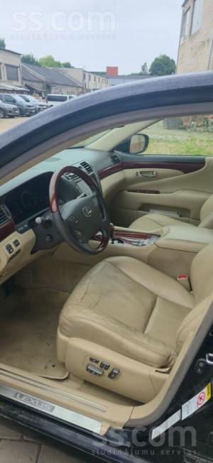Zils Lexus LS 2007 Rīga, ar dzinēja tilpumu 5.00 L un nobraukumu 259 tūkst. km par 5800 €, foto 9 vietnē AUTOMOTO.COM.LV