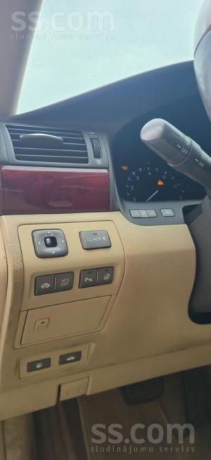 Zils Lexus LS 2007 Rīga, ar dzinēja tilpumu 5.00 L un nobraukumu 259 tūkst. km par 5800 €, foto 11 vietnē AUTOMOTO.COM.LV