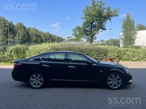Синий Лексус ЛС 2007 в Рига, объемом двигателя 4.60 л и пробегом 258 тыс. км за 9800 €, фото 4 на AUTOMOTO.COM.LV