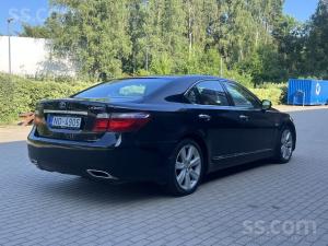Синий Лексус ЛС 2007 в Рига, объемом двигателя 4.60 л и пробегом 258 тыс. км за 9800 €, фото 6 на AUTOMOTO.COM.LV