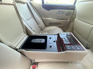 Синий Лексус ЛС 2007 в Рига, объемом двигателя 4.60 л и пробегом 258 тыс. км за 9800 €, фото 16 на AUTOMOTO.COM.LV