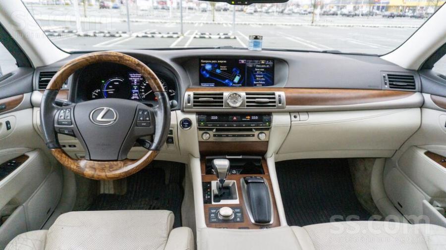 Zils Lexus LS 2013 Rīga, ar dzinēja tilpumu 5.00 L un nobraukumu 287 tūkst. km par 23590 €, foto 12 vietnē AUTOMOTO.COM.LV