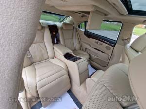Brūns Lexus LS 2007 Valga, ar dzinēja tilpumu 5.00 L un nobraukumu 255 tūkst. km par 15900 €, foto 16 vietnē AUTOMOTO.COM.LV