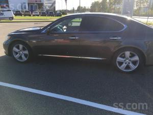 Brown Lexus LS 2007 in Riga, with an engine capacity of 4.60 L and mileage of 162 thousand km for 7350 €, photo 5 on AUTOMOTO.COM.LV