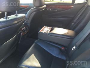 Brown Lexus LS 2007 in Riga, with an engine capacity of 4.60 L and mileage of 162 thousand km for 7350 €, photo 8 on AUTOMOTO.COM.LV
