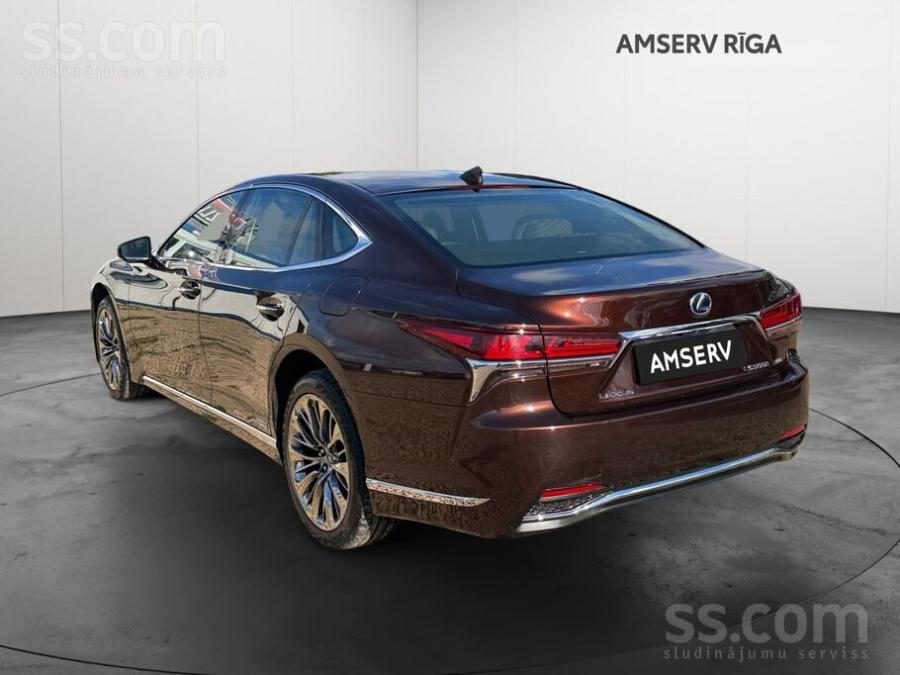 Brūns Lexus LS 2018 Rīga, ar dzinēja tilpumu 3.50 L un nobraukumu 106 tūkst. km par 47400 €, foto 18 vietnē AUTOMOTO.COM.LV