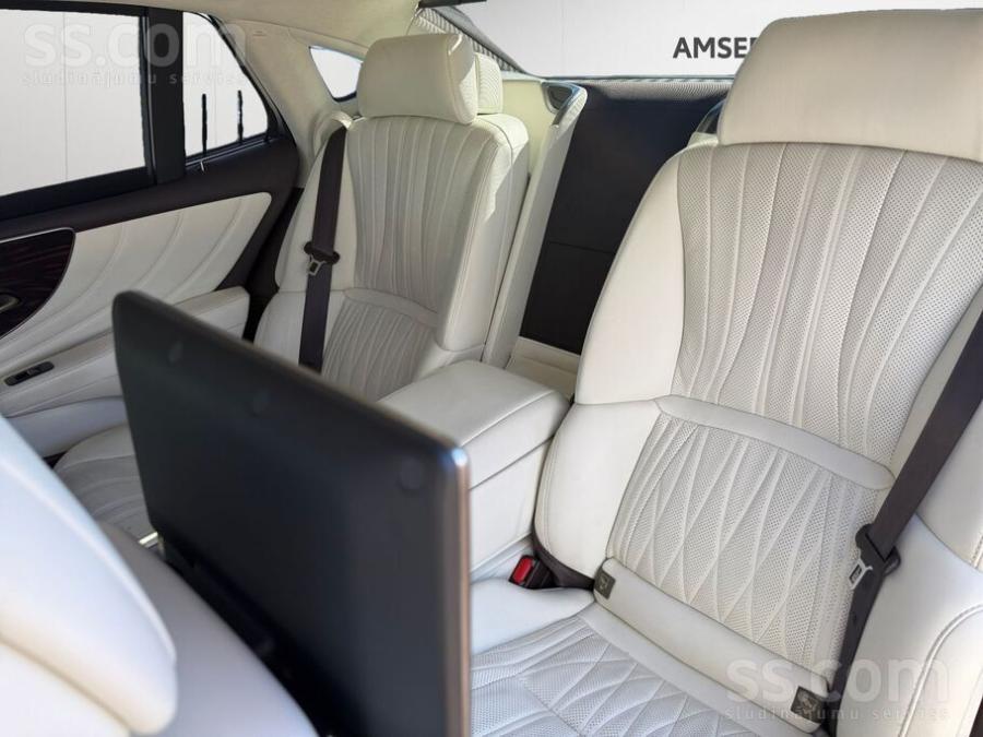 Brūns Lexus LS 2018 Rīga, ar dzinēja tilpumu 3.50 L un nobraukumu 106 tūkst. km par 47400 €, foto 20 vietnē AUTOMOTO.COM.LV