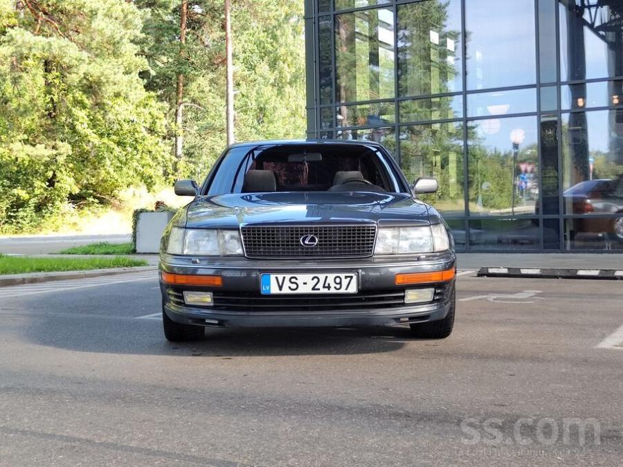 Серый Лексус ЛС 1991 в Рига, объемом двигателя 4.00 л и пробегом 337 тыс. км за 9900 €, фото 8 на AUTOMOTO.COM.LV