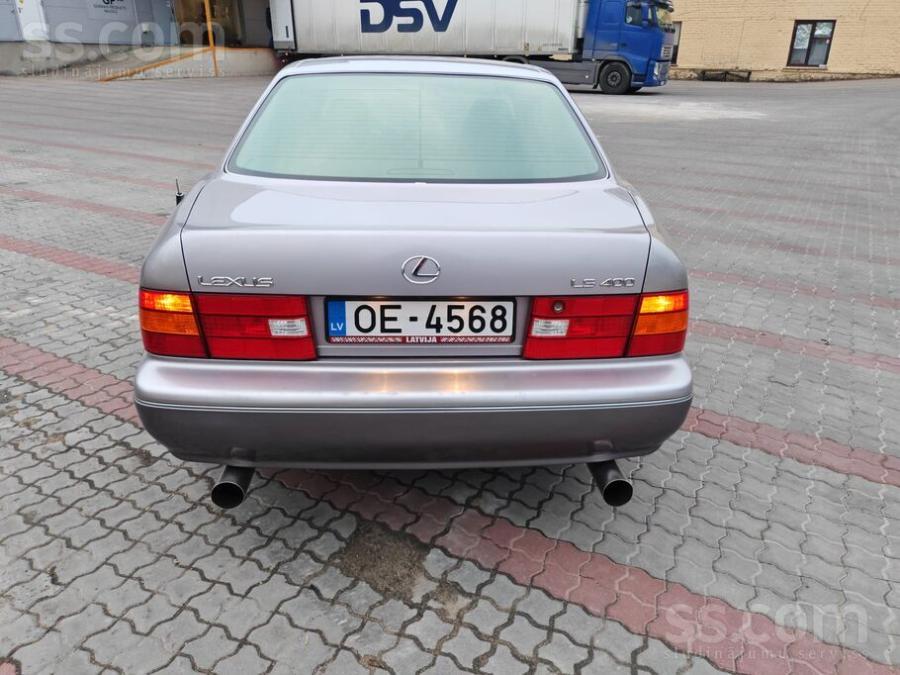 Pelēks Lexus LS 1998 Rīga, ar dzinēja tilpumu 4.00 L un nobraukumu 350 tūkst. km par 9480 €, foto 6 vietnē AUTOMOTO.COM.LV