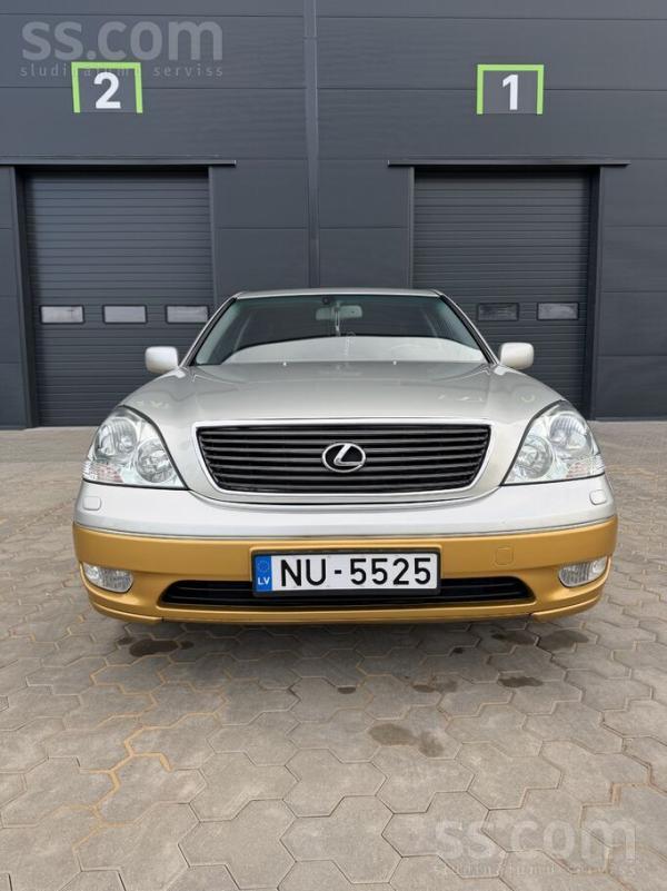 Pelēks Lexus LS 2001 Rīga, ar dzinēja tilpumu 4.30 L un nobraukumu 263 tūkst. km par 11500 €, foto 4 vietnē AUTOMOTO.COM.LV