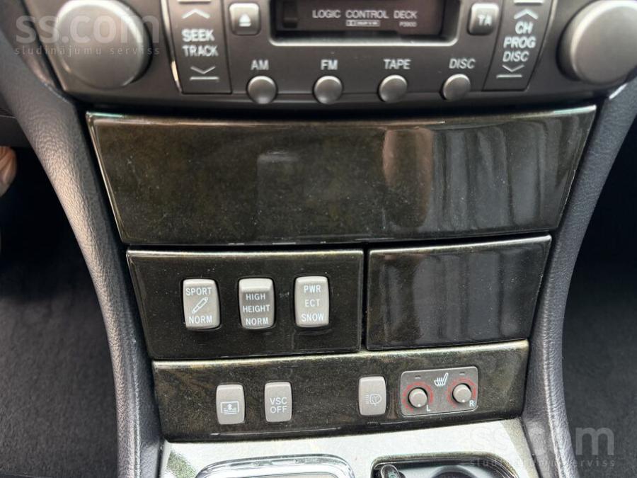 Grey Lexus LS 2001 in Riga, with an engine capacity of 4.30 L and mileage of 263 thousand km for 11500 €, photo 21 on AUTOMOTO.COM.LV