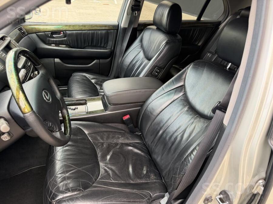 Grey Lexus LS 2001 in Riga, with an engine capacity of 4.30 L and mileage of 263 thousand km for 11500 €, photo 24 on AUTOMOTO.COM.LV