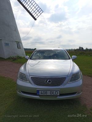 Pelēks Lexus LS 2007 Rakvere, ar dzinēja tilpumu 4.60 L un nobraukumu 249 tūkst. km par 6999 €, foto 3 vietnē AUTOMOTO.COM.LV