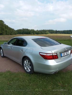Grey Lexus LS 2007 in Rakvere, with an engine capacity of 4.60 L and mileage of 249 thousand km for 6999 €, photo 6 on AUTOMOTO.COM.LV