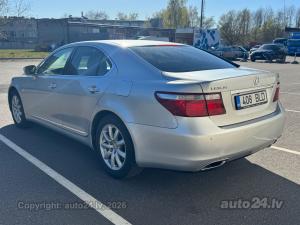 Pelēks Lexus LS 2007 Tallina, ar dzinēja tilpumu 4.60 L un nobraukumu 251 tūkst. km par 7500 €, foto 7 vietnē AUTOMOTO.COM.LV