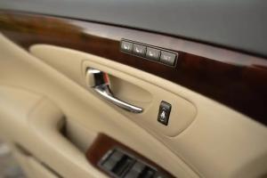 Pelēks Lexus LS 2007 Jelgava, ar dzinēja tilpumu 5.00 L un nobraukumu 223 tūkst. km par 10500 €, foto 13 vietnē AUTOMOTO.COM.LV
