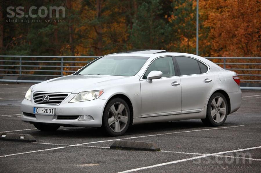 Grey Lexus LS 2007 in Riga, with an engine capacity of 4.60 L and mileage of 269 thousand km for 8990 €, photo 1 on AUTOMOTO.COM.LV