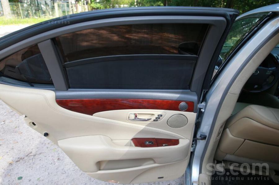 Grey Lexus LS 2007 in Riga, with an engine capacity of 4.60 L and mileage of 269 thousand km for 8990 €, photo 15 on AUTOMOTO.COM.LV