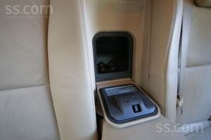 Grey Lexus LS 2007 in Riga, with an engine capacity of 4.60 L and mileage of 269 thousand km for 8990 €, photo 23 on AUTOMOTO.COM.LV