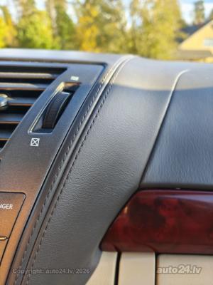 Pelēks Lexus LS 2009 Rīga, ar dzinēja tilpumu 5.00 L un nobraukumu 299 tūkst. km par 13000 €, foto 24 vietnē AUTOMOTO.COM.LV