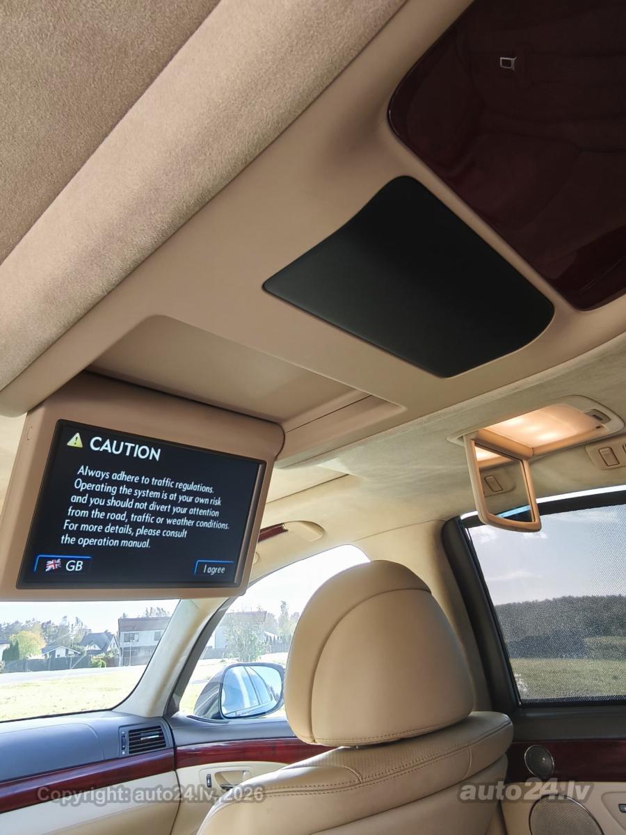 Pelēks Lexus LS 2009 Rīga, ar dzinēja tilpumu 5.00 L un nobraukumu 299 tūkst. km par 13000 €, foto 26 vietnē AUTOMOTO.COM.LV