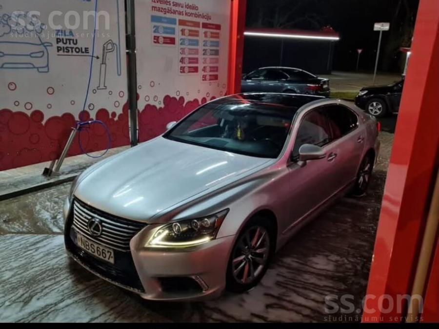 Grey Lexus LS 2013 in Riga, with an engine capacity of 4.60 L and mileage of 191 thousand km for 13800 €, photo 1 on AUTOMOTO.COM.LV