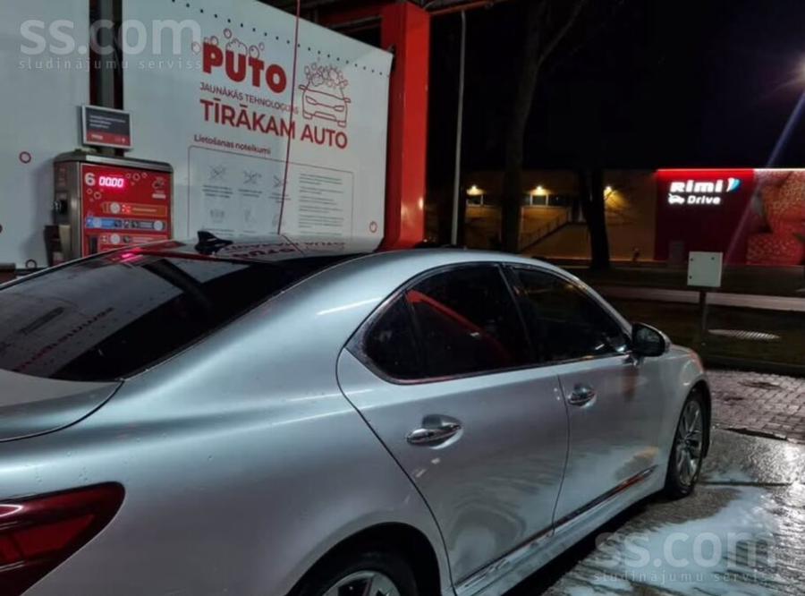 Grey Lexus LS 2013 in Riga, with an engine capacity of 4.60 L and mileage of 191 thousand km for 13800 €, photo 6 on AUTOMOTO.COM.LV