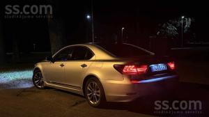 Grey Lexus LS 2013 in Riga, with an engine capacity of 4.60 L and mileage of 191 thousand km for 13800 €, photo 7 on AUTOMOTO.COM.LV