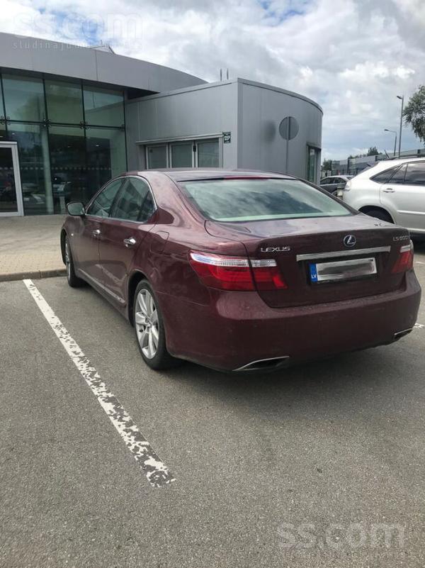 Sarkans Lexus LS 2007 Rīga, ar dzinēja tilpumu 4.60 L un nobraukumu 215 tūkst. km par 3500 €, foto 3 vietnē AUTOMOTO.COM.LV