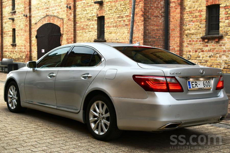 Lexus LS 2012 Rīga, ar dzinēja tilpumu 4.60 L un nobraukumu 145 tūkst. km par 12700 €, foto 4 vietnē AUTOMOTO.COM.LV